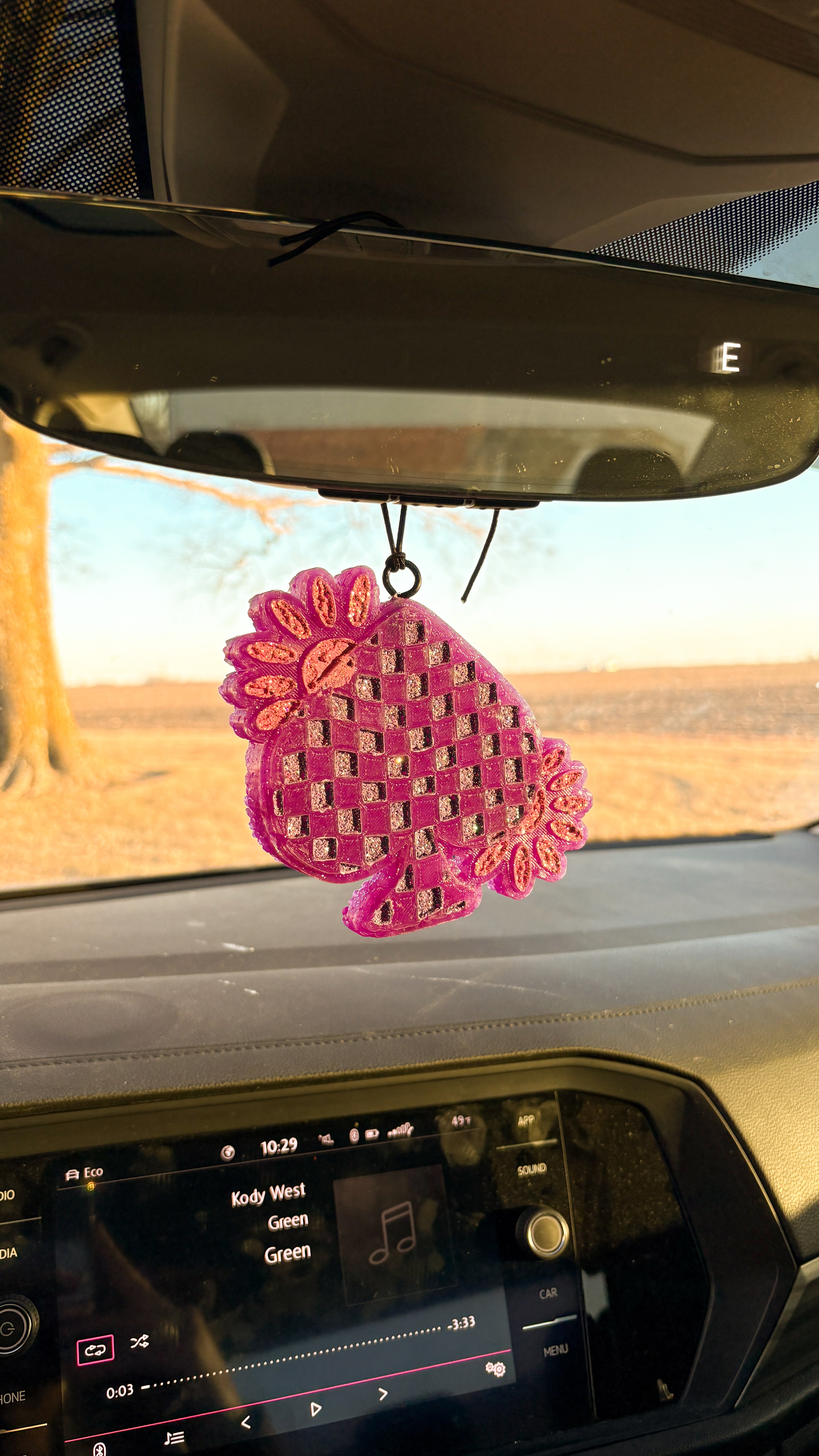 CHECKERED SPADE FRESHIE – The Sterling Spur